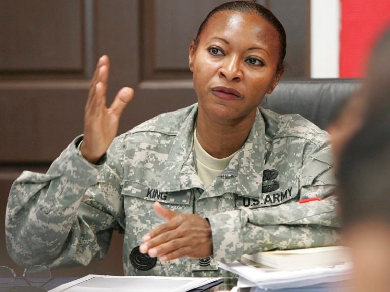 MAJOR GLENN MacDONALD – ARMY COMBAT JOURNALIST, NEW YORK CRIME REPORTER ...